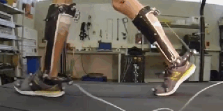 Unpowered exoskeleton that increases leg strength by 7% : gifs