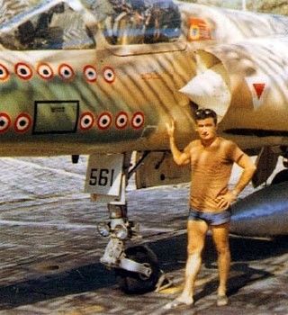7 of the Greatest Flying Aces Throughout History | Pakistan Defence