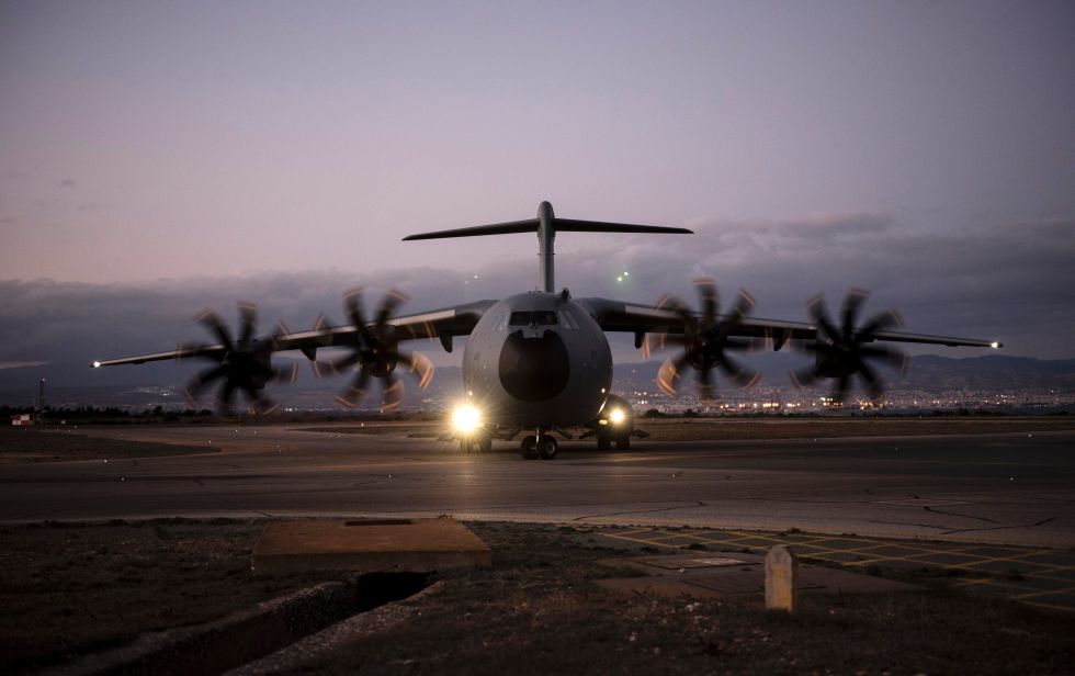 cargo planes – Judson Bergman