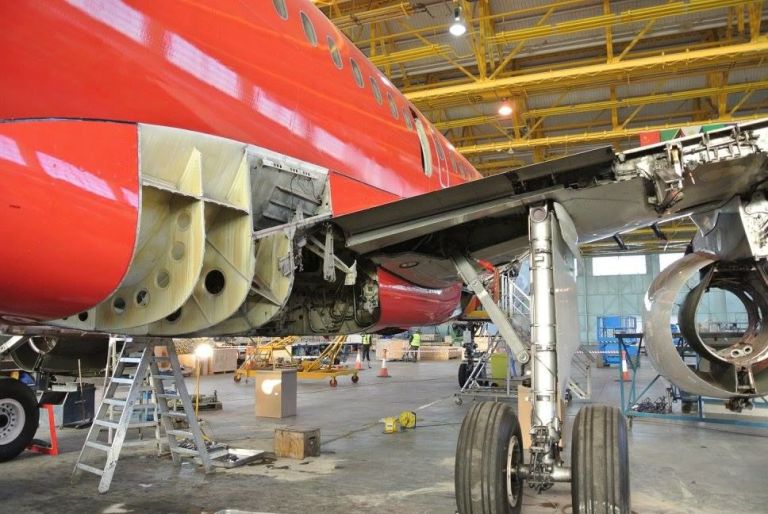 Check Out the Glorious Guts of an Airbus A320 Being Ripped Apart. The