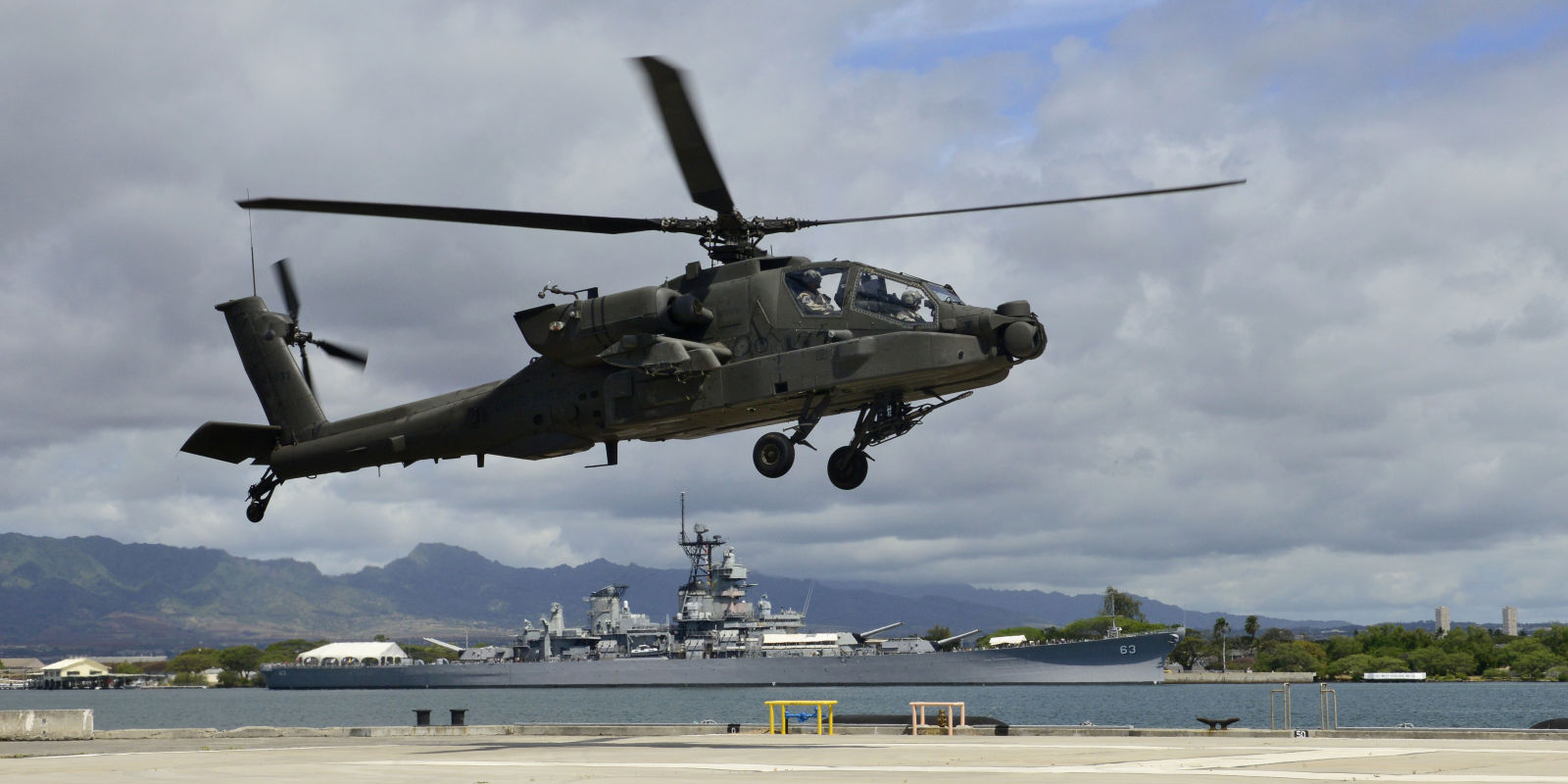 U.S. Commandos to Arm Apache Gunships With Lasers