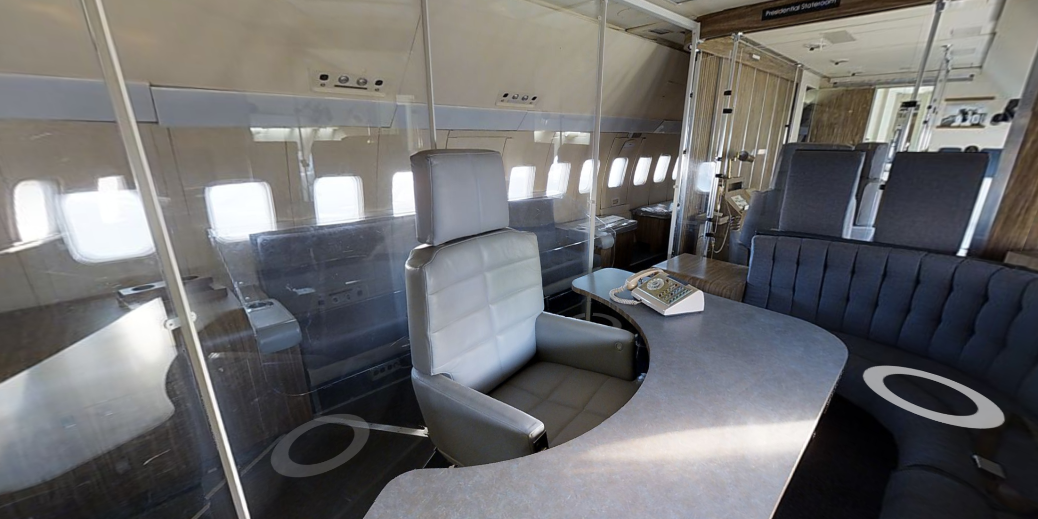 Air Force Um Layout Interno