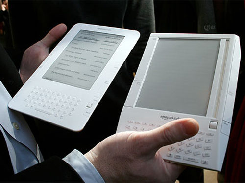 Old Kindle vs. New Kindle 2: Side-by-Side Comparison